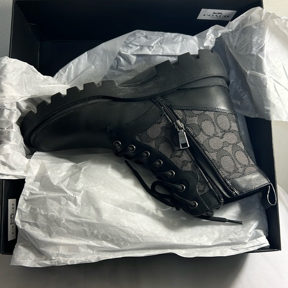 Coach | Shoes | New In Box Coach Citysole Lace Up Boot Signature ...